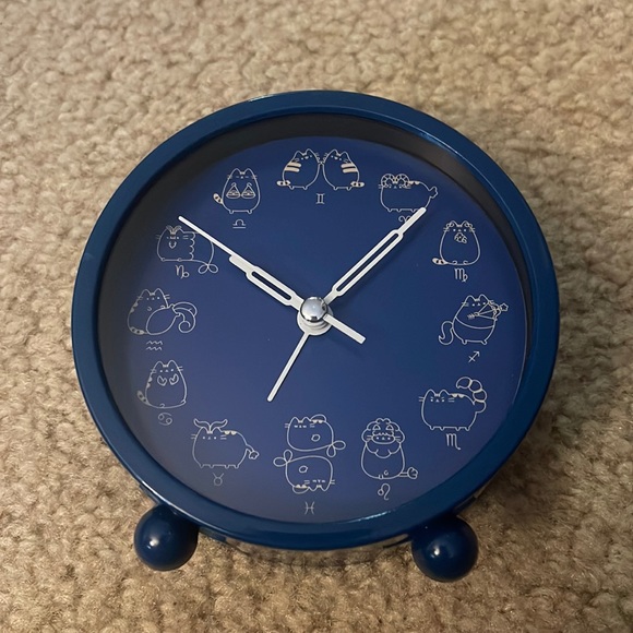 Pusheen | Other | I Sheen Clock From Astrology Box | Poshmark